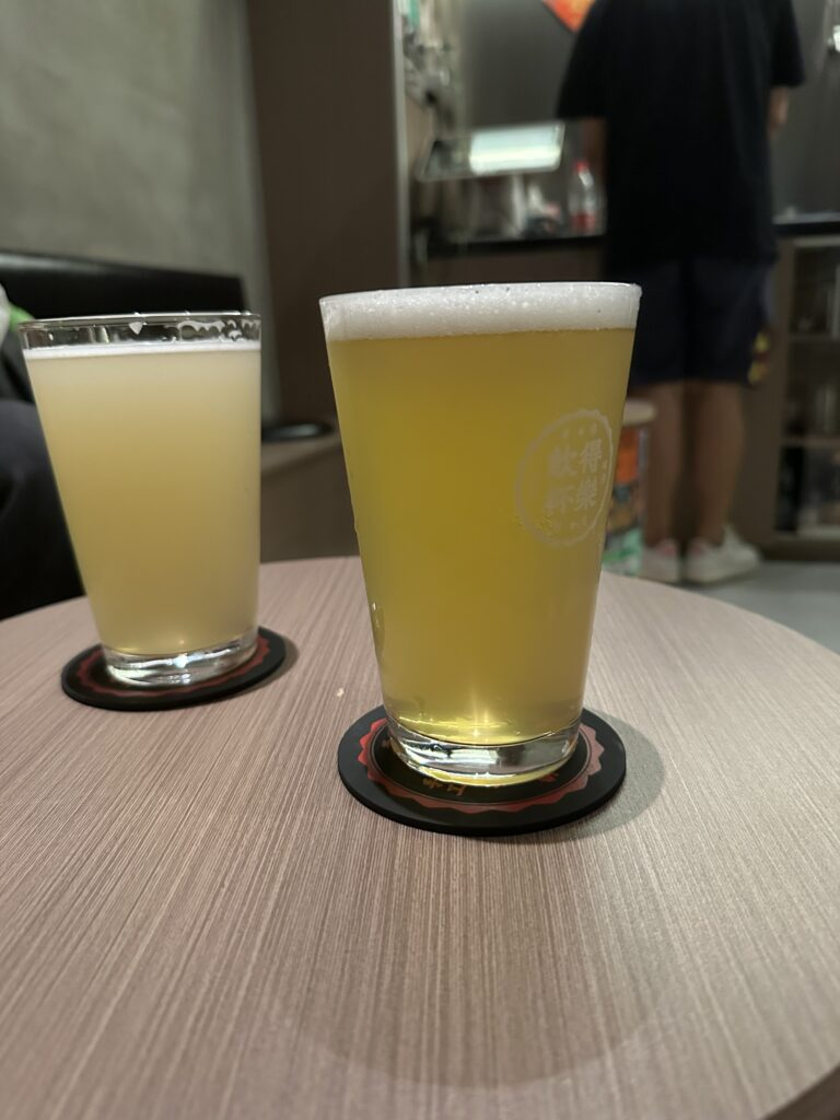 香港啤酒公司 捌伍贰 太平洋艾尔 – Hong Kong Beer Co. 852 Pacific Ale – 7gugu's Blog
